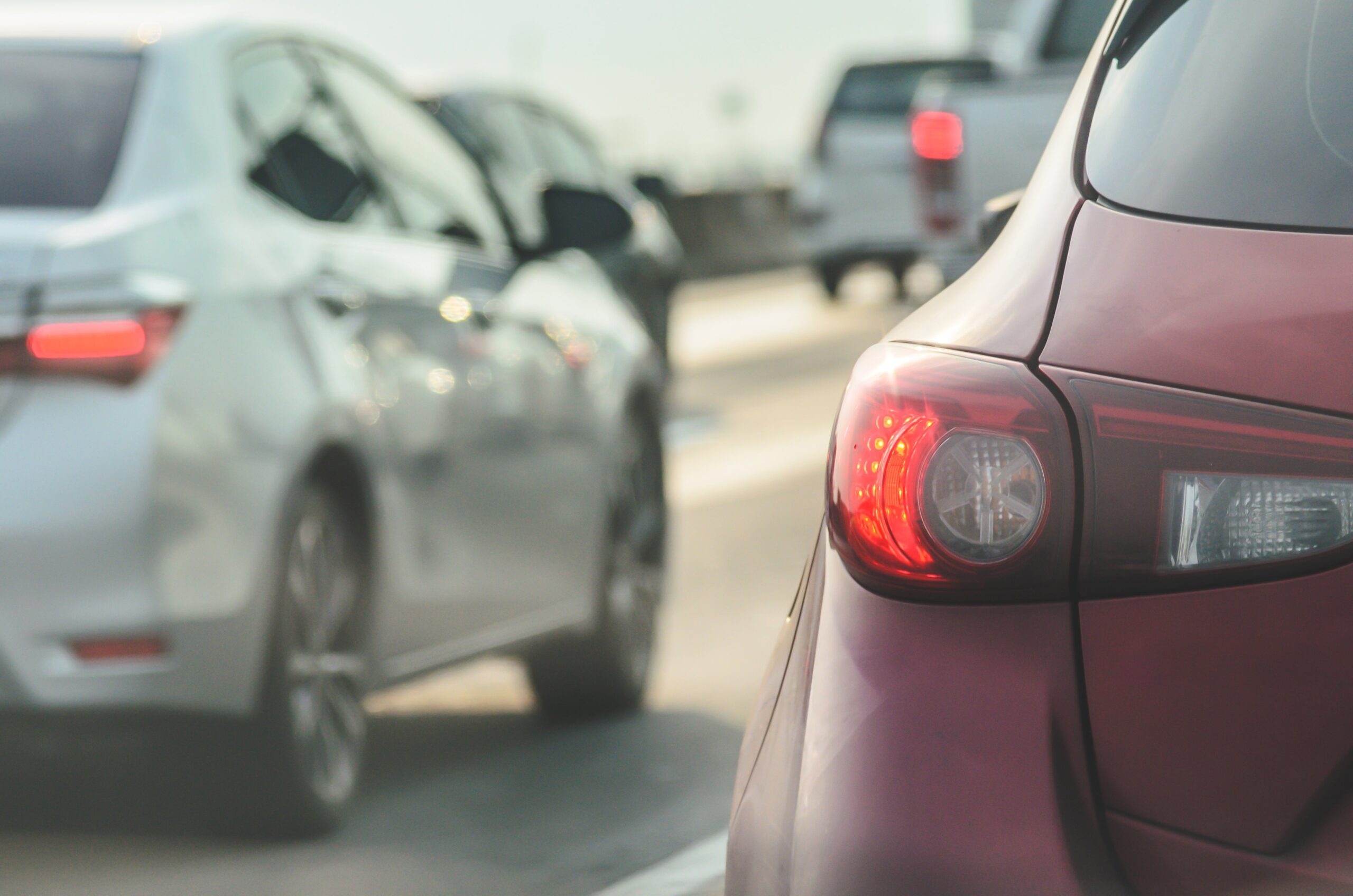 A guide to stopping distances and how to drive in adverse conditions ...